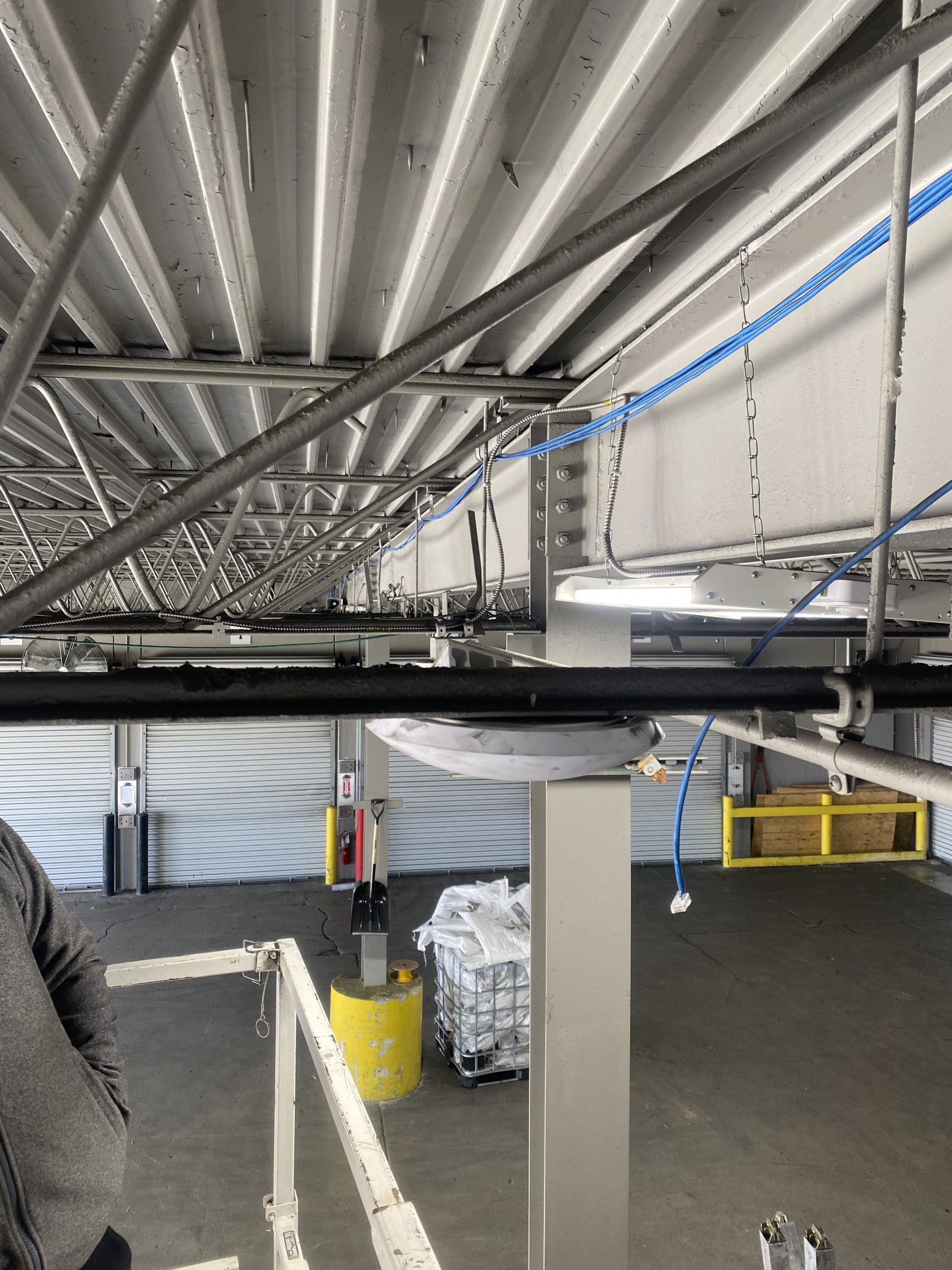 Enhancing Connectivity Overcoming Wifi Coverage Challenges In The Workplace Wayne Pc Tech